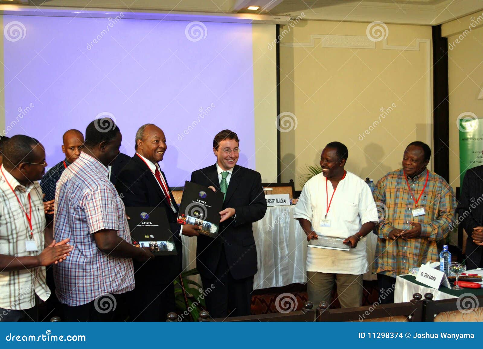 Noah Wekesa, Juan Michuki Y Achim Steiner Imagen de archivo editorial ...
