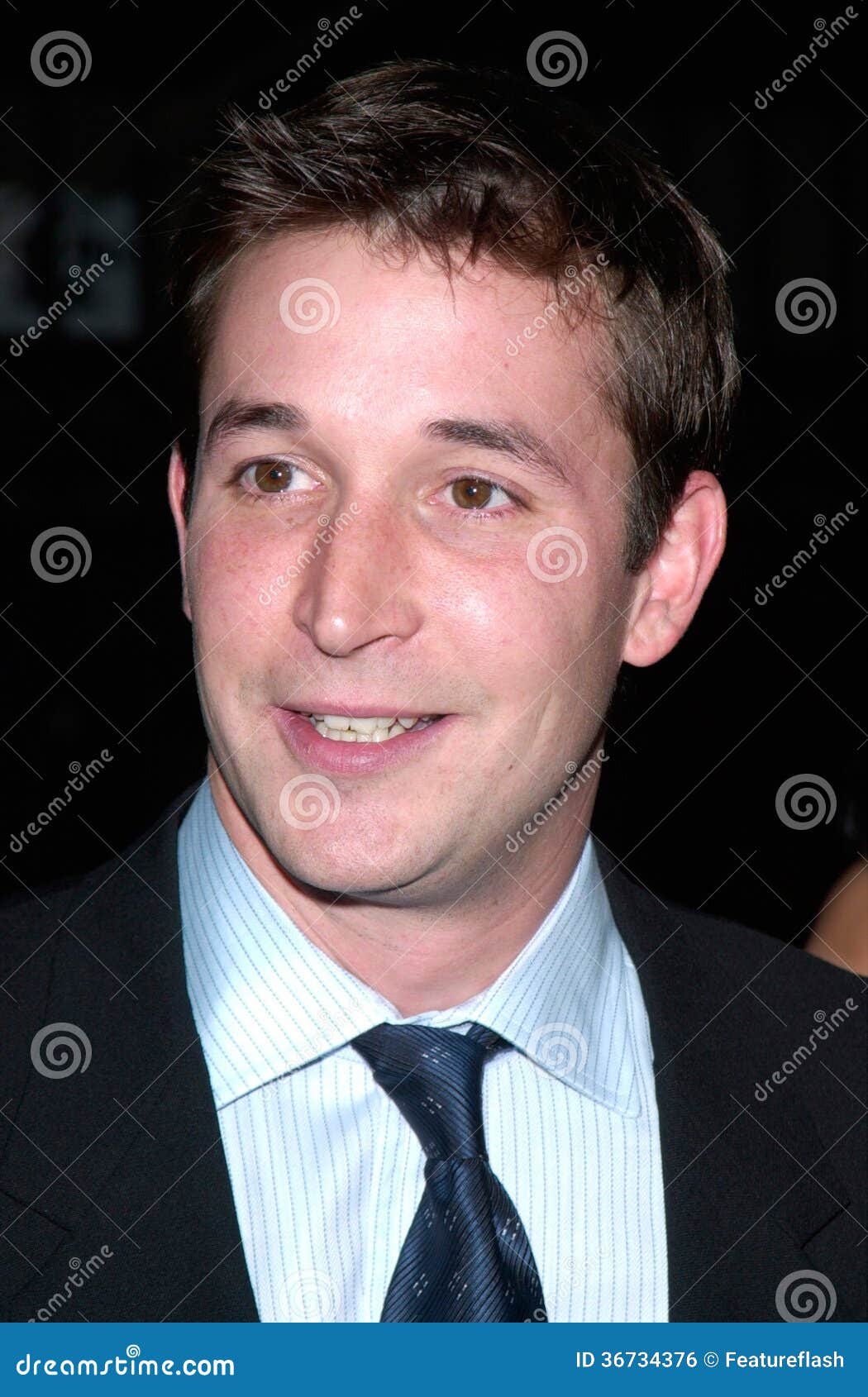 Noah Wyle editorial photo. Image of noah, awards, guide - 36734376