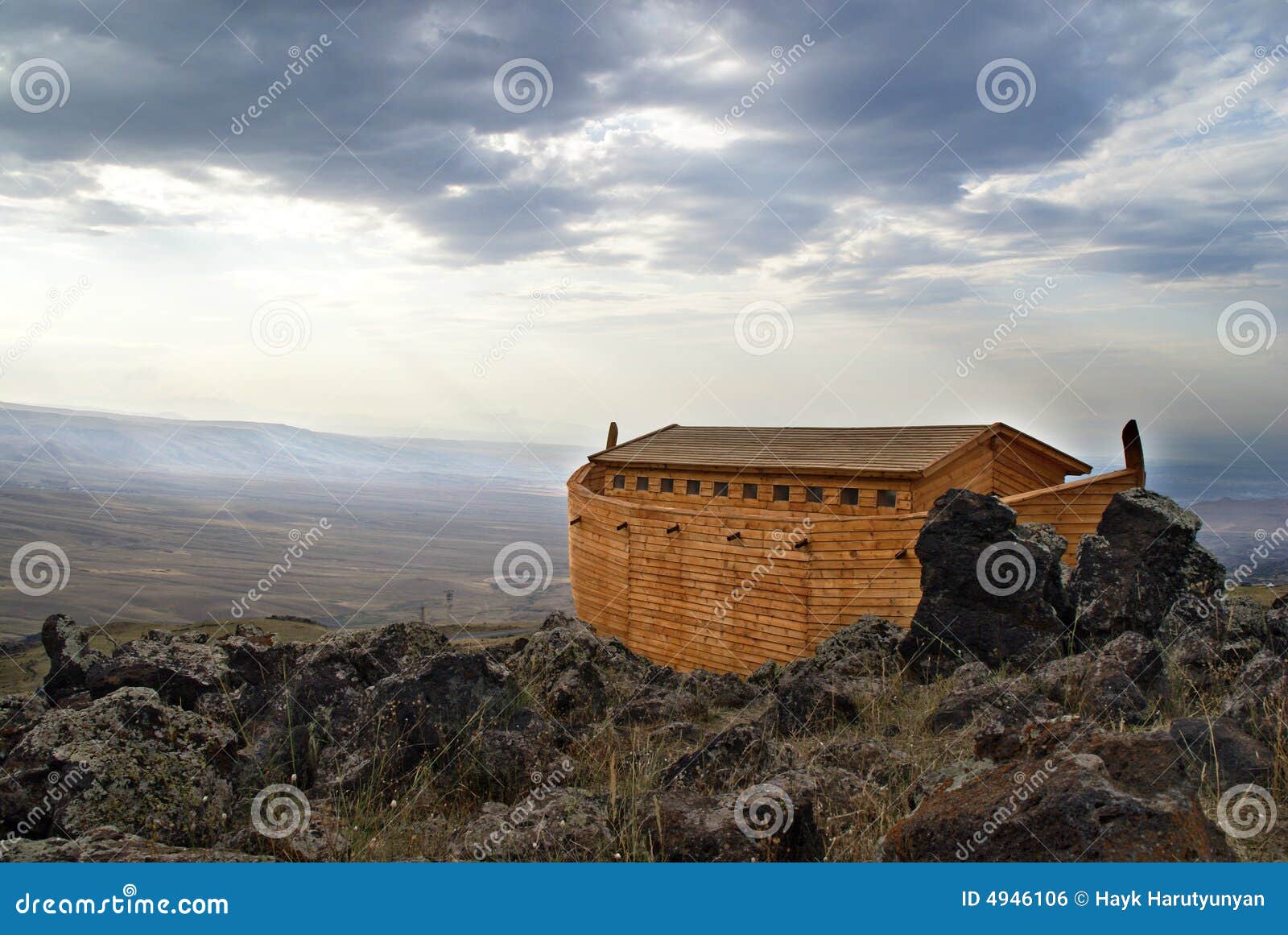 Noahs Arche stockfoto. Bild von drache, hoch, armenien - 4946106