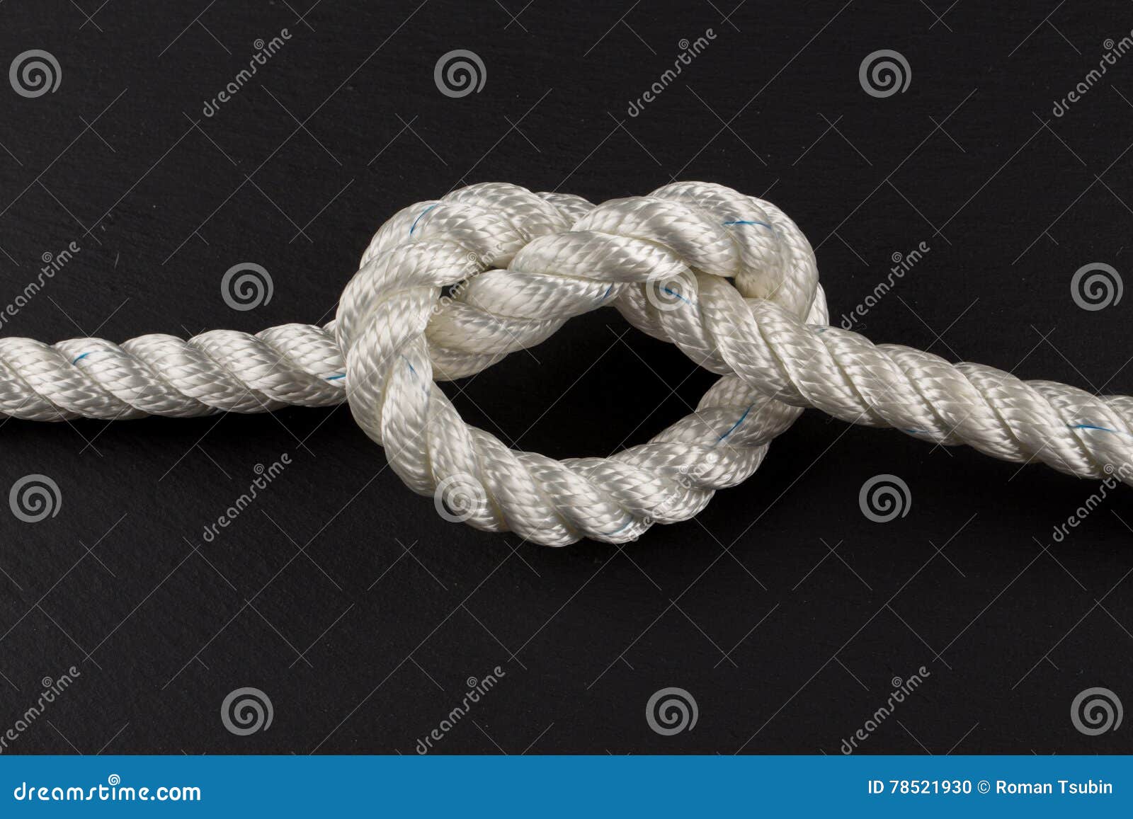 Nodo Di Forma Del Cuore Della Corda Fotografia Stock - Immagine di ...