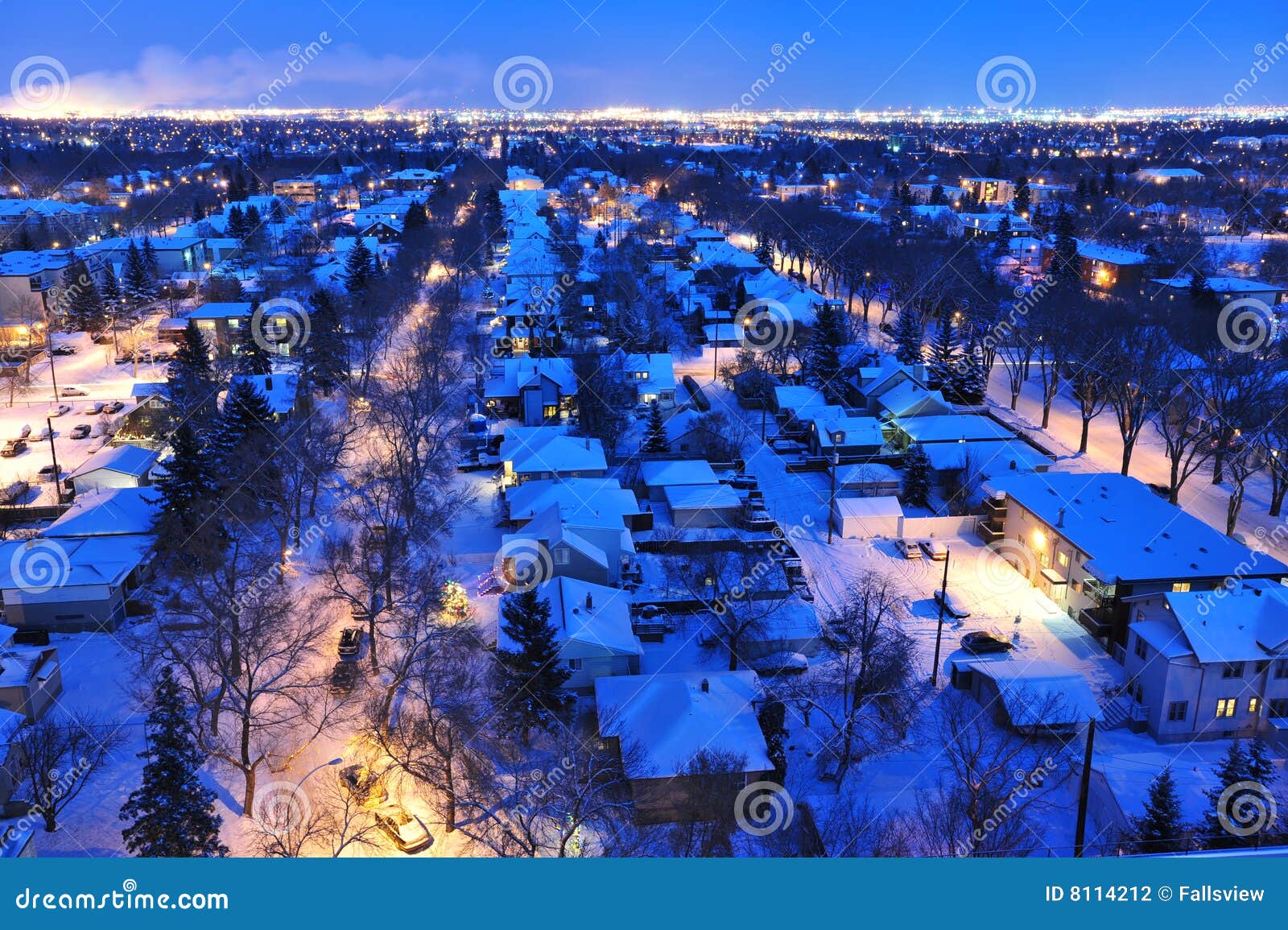 Noite Do Inverno De Edmonton Da Cidade Foto de Stock - Imagem de casa ...