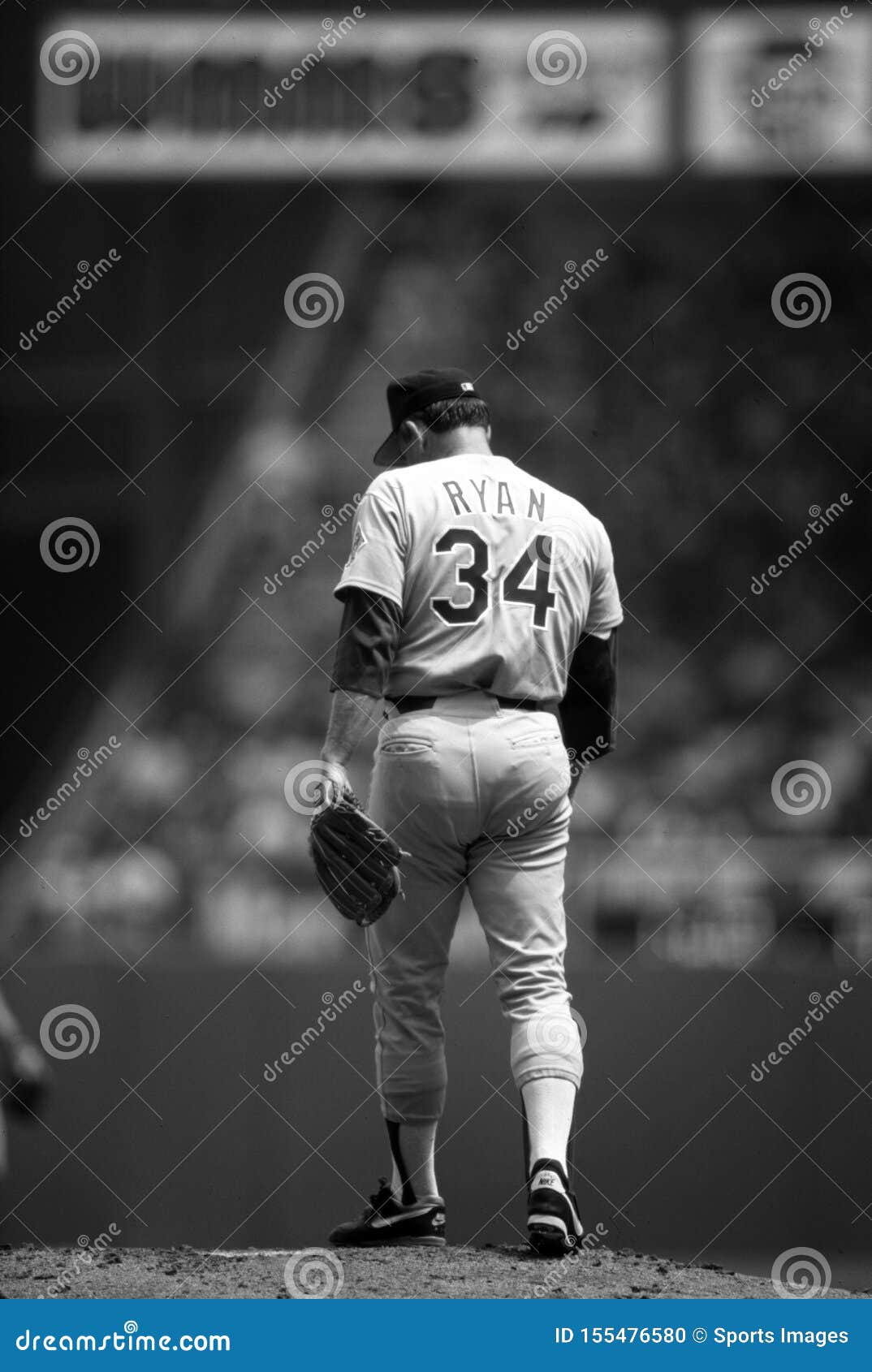 Nolan Ryan Texas Rangers editorial image. Image of game - 155476580