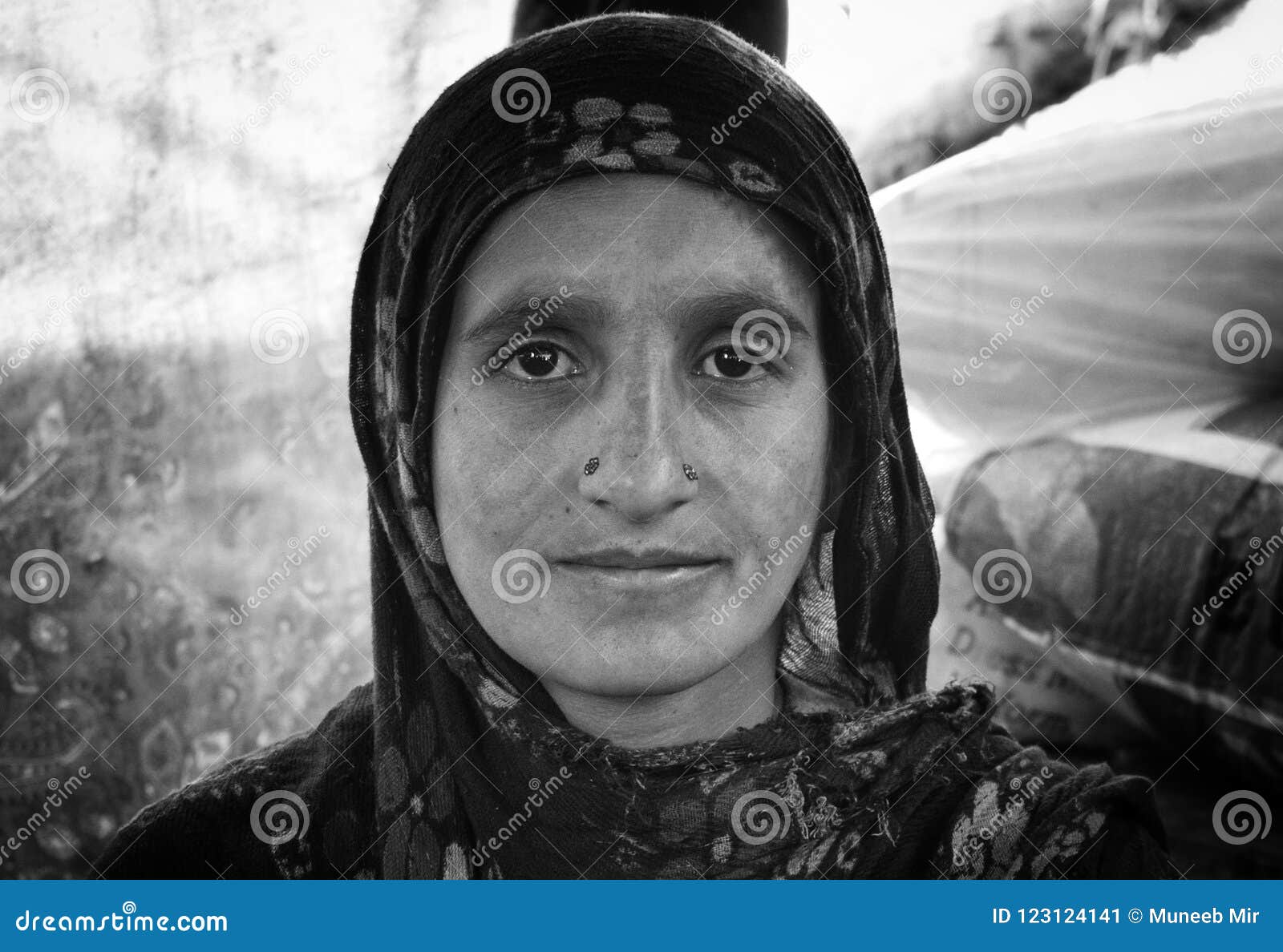 Nomadic women editorial photo. Image of gujjar, nomadic - 123124141