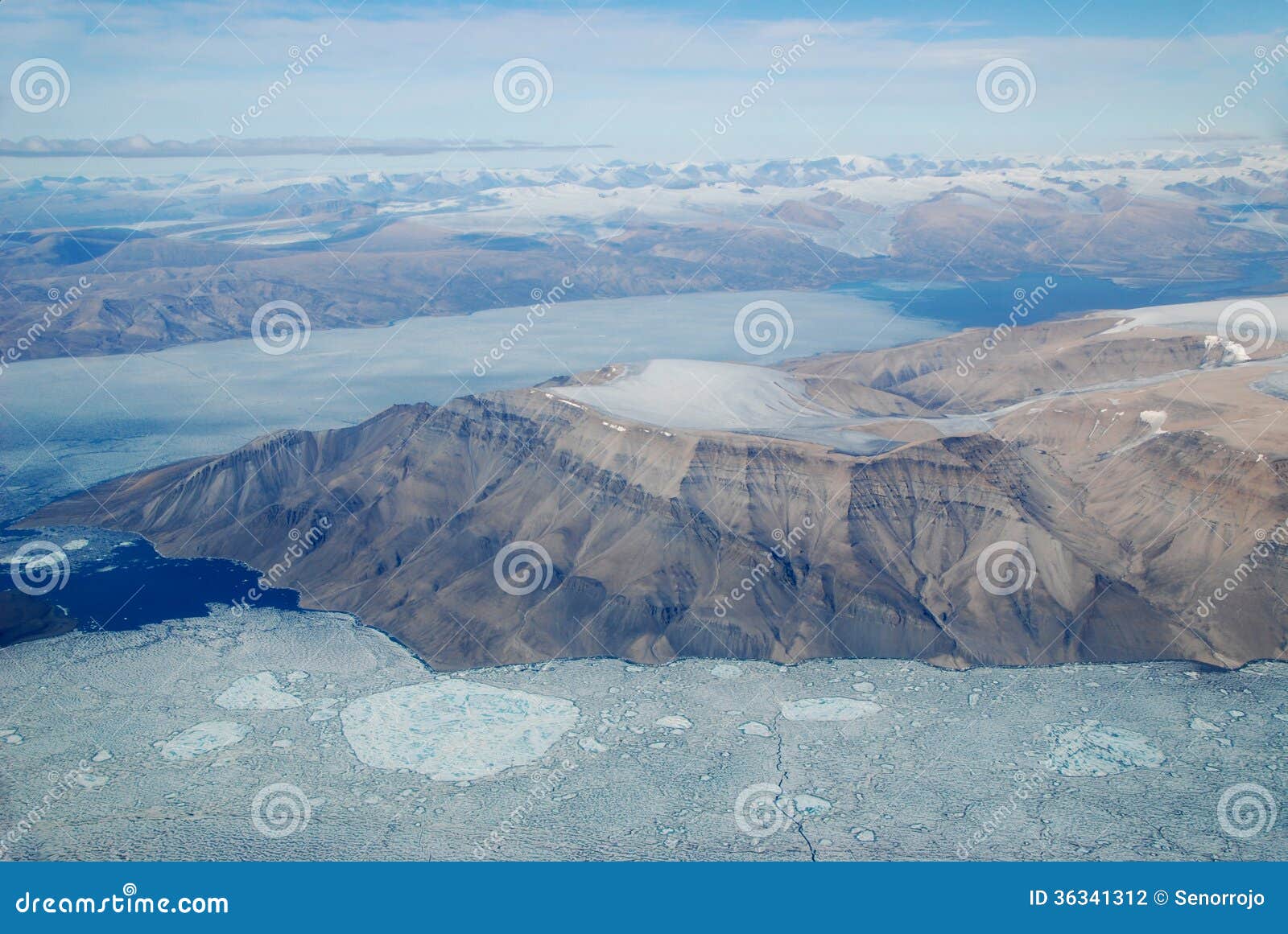 Noordpool Overzees Ijs stock foto. Image of water, geologie - 36341312