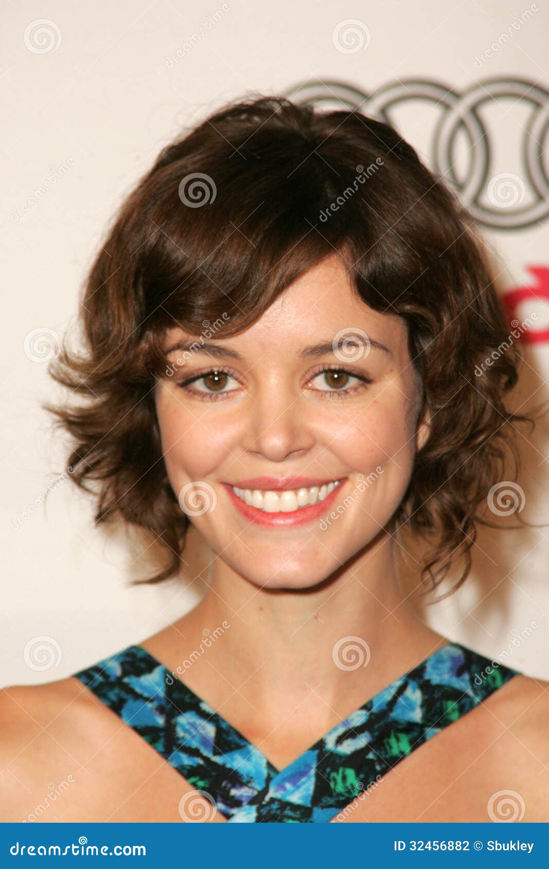 Nora Zehetner photographie éditorial. Image of promenade - 32456882