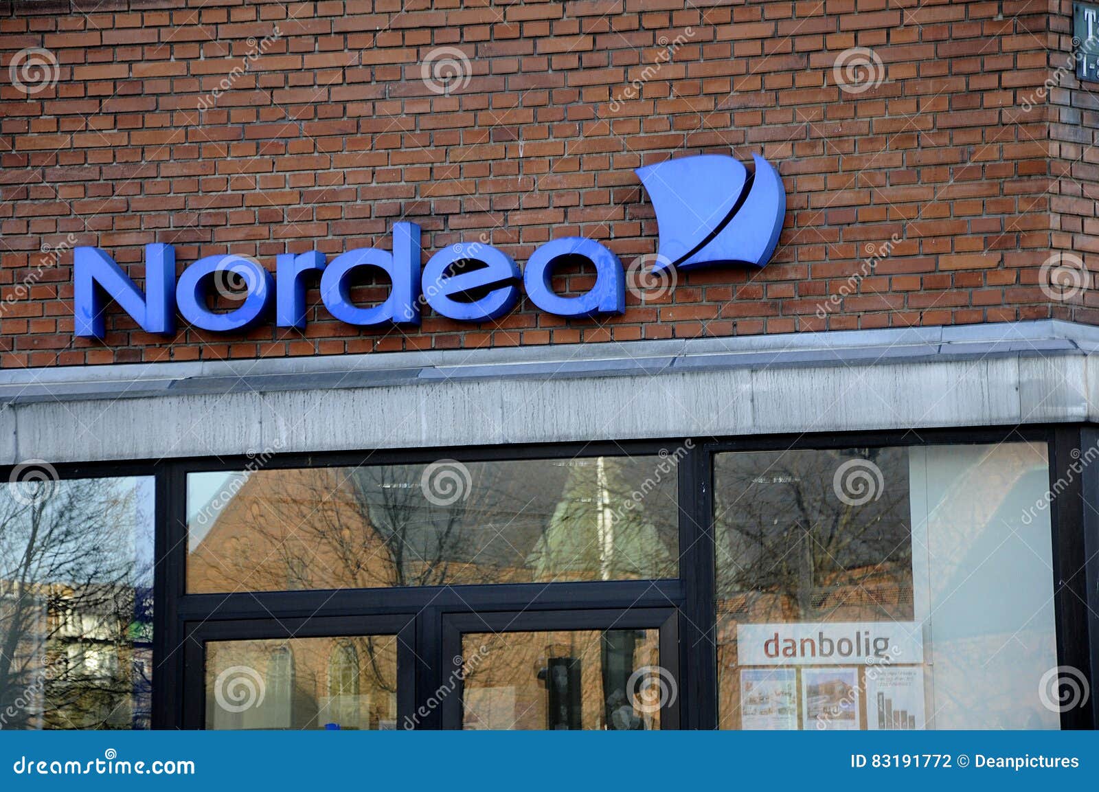NORDEA-BANK redactionele fotografie. Image of baksel - 83191772