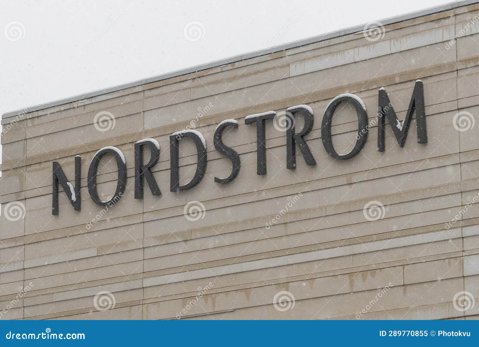 Nordstrom Store Sign in America Editorial Image - Image of door, canada ...