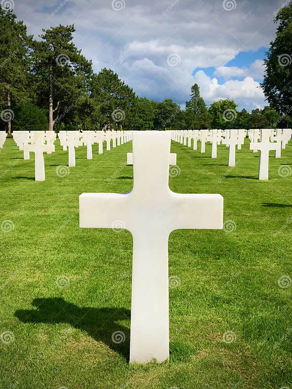 White Crosses in Normandy Military Cemetery Editorial Photo - Image of ...