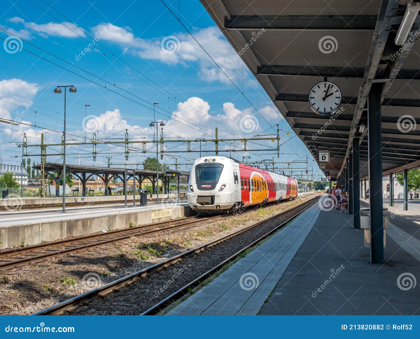 Norrkoping Central Station editorial photography. Image of ostergotland ...