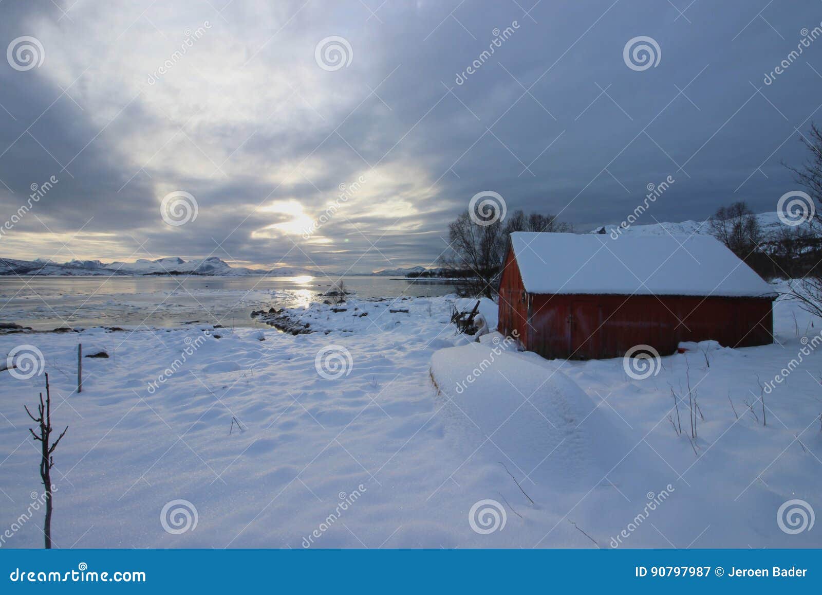 Norskt Landskap Under Vintertid Fotografering för Bildbyråer - Bild av ...