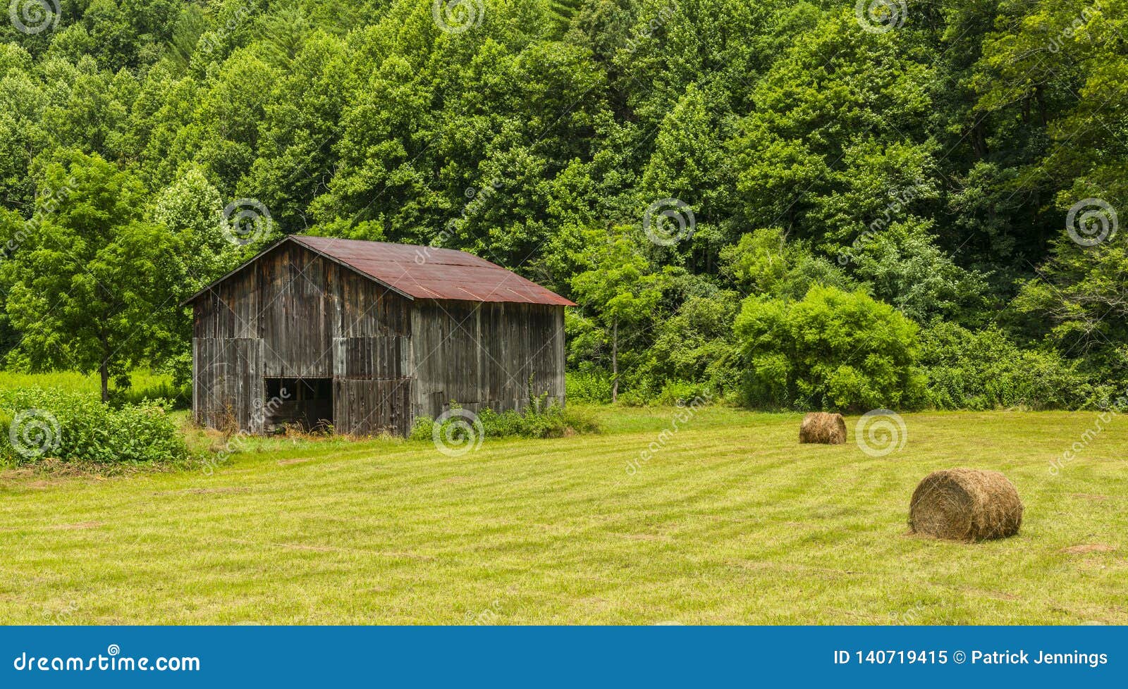 North Carolina Barn with Round Bales in Field 6 Stock Image - Image of ...