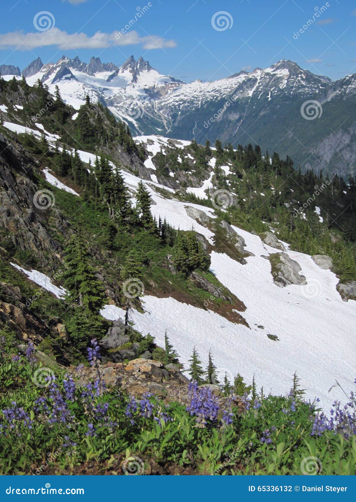 North Cascades stock photo. Image of range, nature, peaks - 65336132