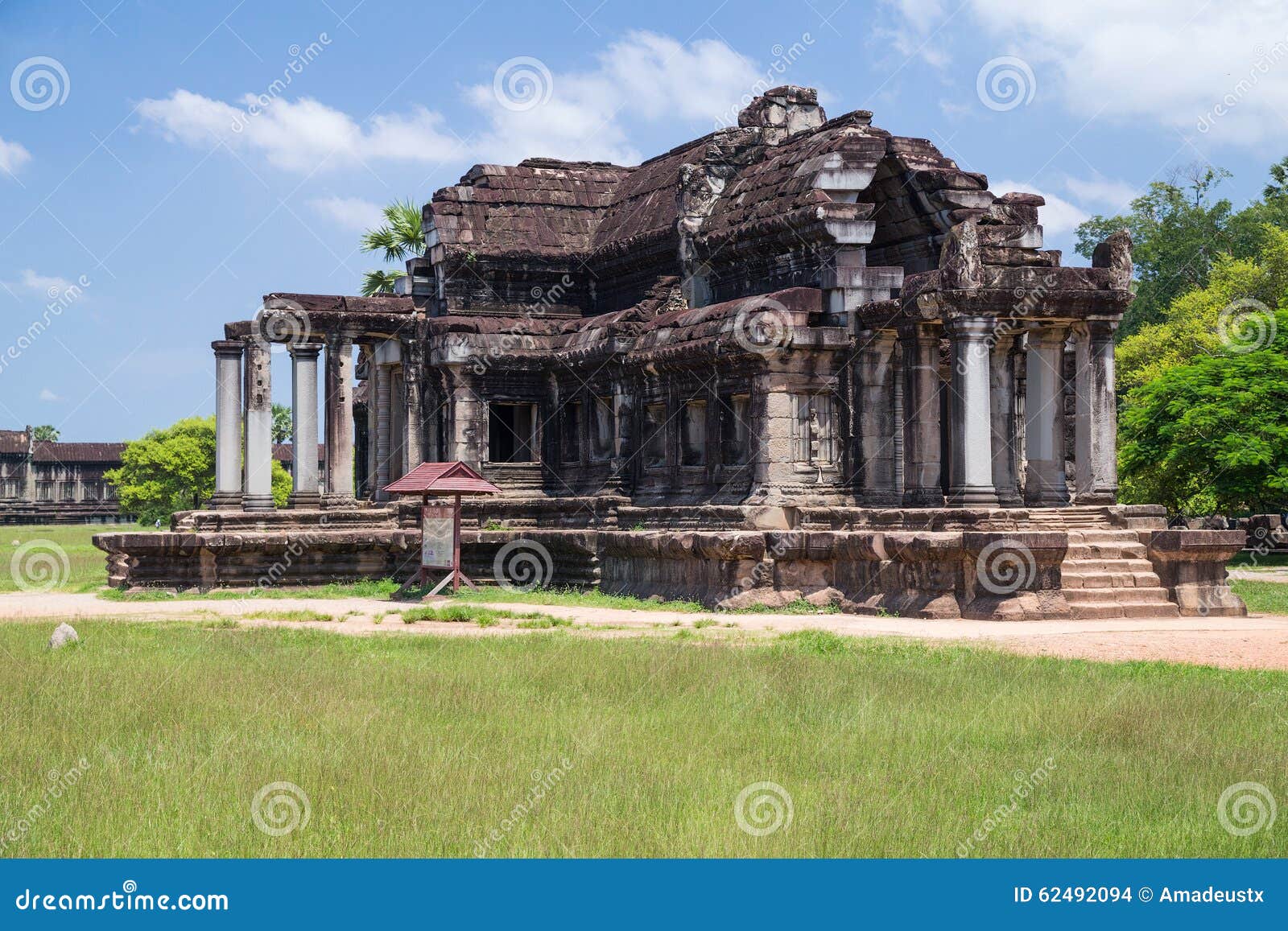 North Library in Angkor Wat Complex Stock Photo - Image of noon, famous ...