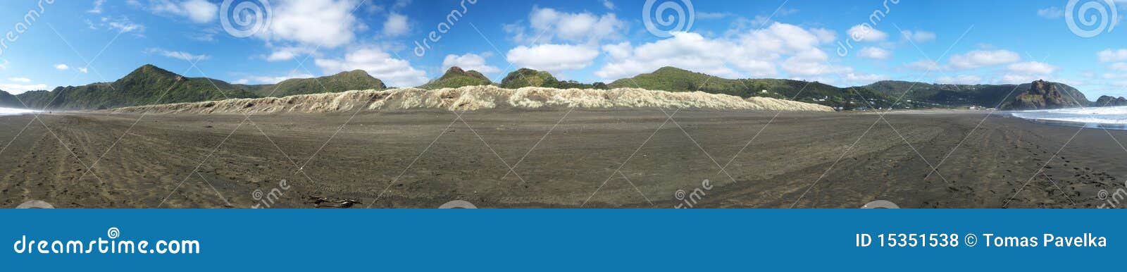 North Piha beach panorama stock photo. Image of mountain - 15351538