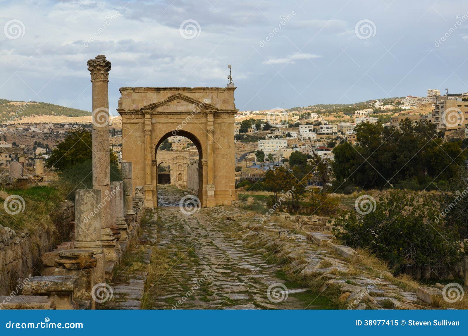 North Tetrapylon, Jerash stock image. Image of ancient - 38977415