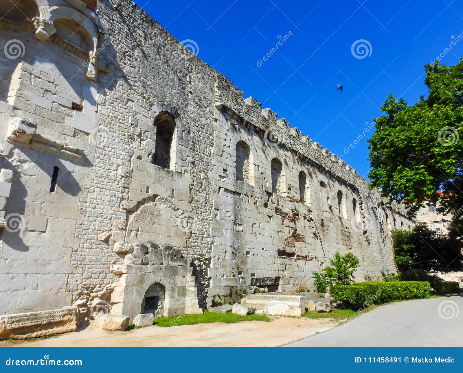 Wall of Diocletian Palace in Split, Croatia Editorial Photo - Image of ...
