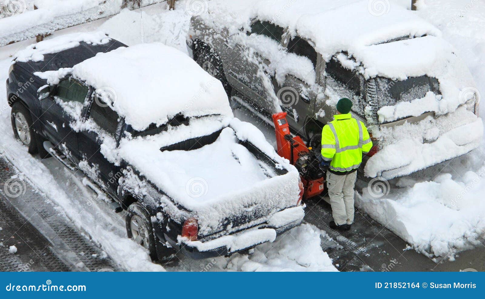 Northeast Fall snowstorm editorial stock image. Image of transportation ...
