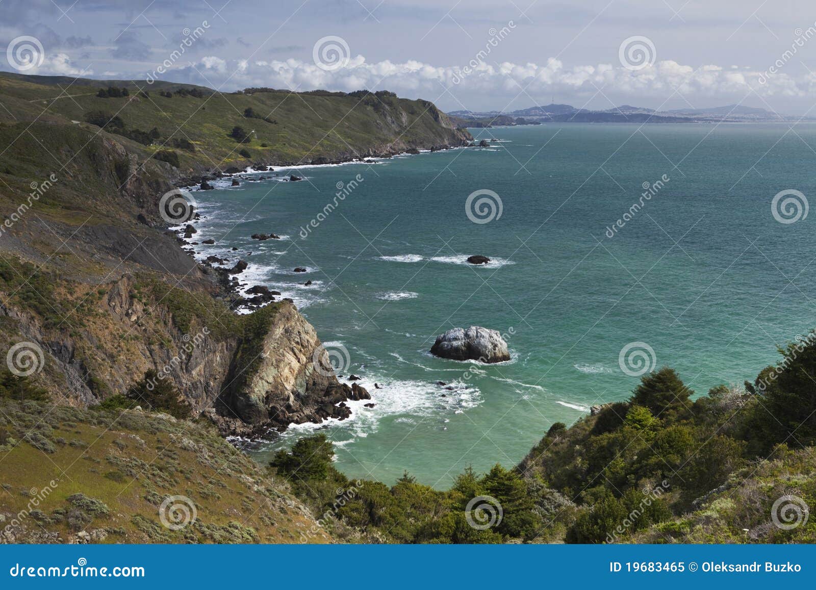Northern California Coastline Stock Image - Image of waves, scenic ...