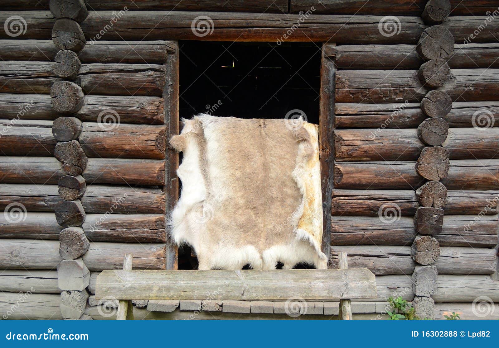 Sami House, Cottage At Shore Of Lake Akkajaure In Anonjalmme Saami ...