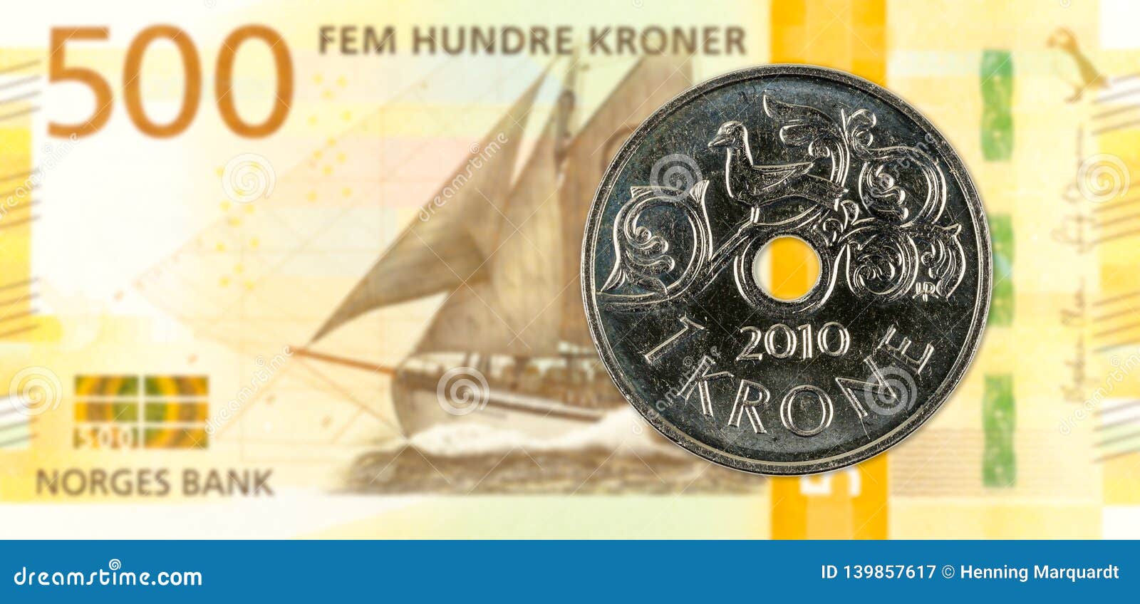 1 Norwegian Krone Coin Against 500 New Norwegian Krone Banknote Stock ...