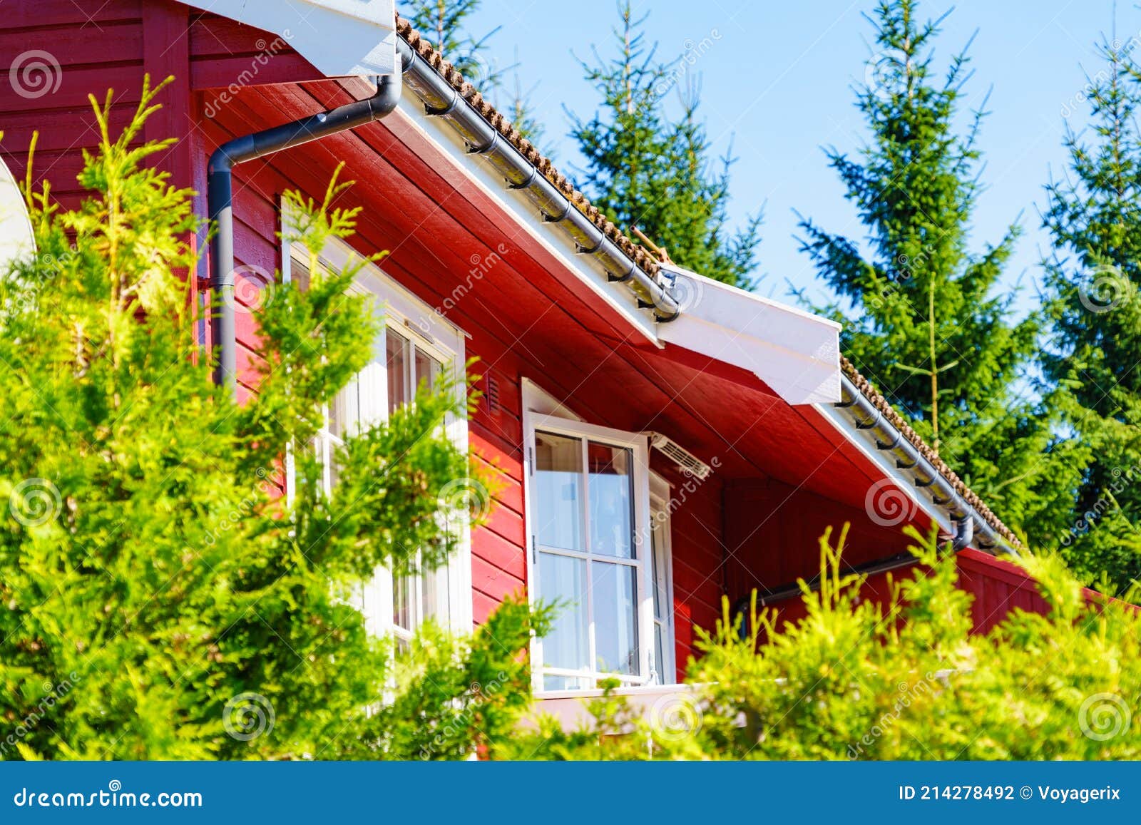 Norwegian red house stock photo. Image of scandanavia - 214278492