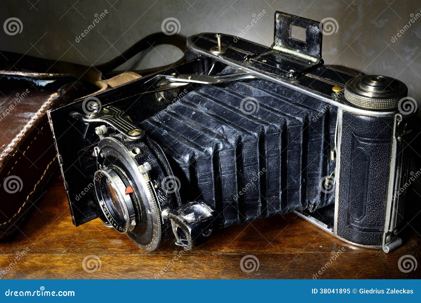 Nostalgic Antique Bellows Camera Stock Image - Image of vintage, retro ...