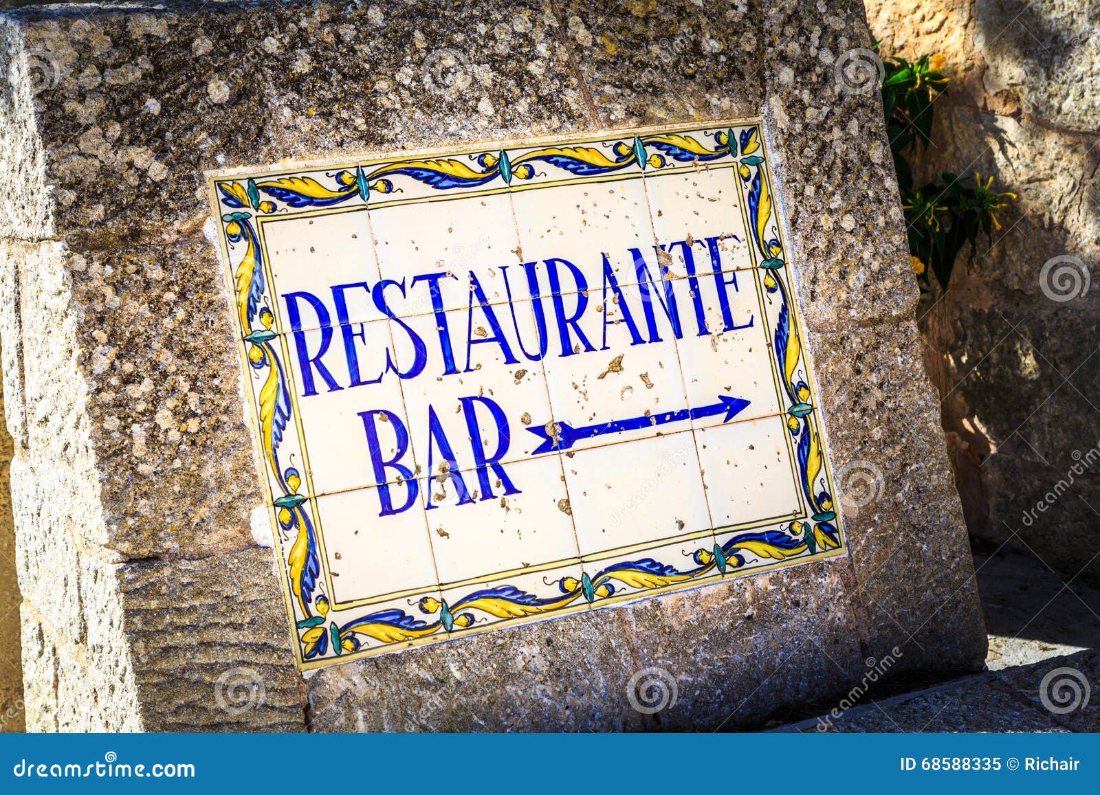 Nostalgic restaurant sign stock image. Image of sign - 68588335