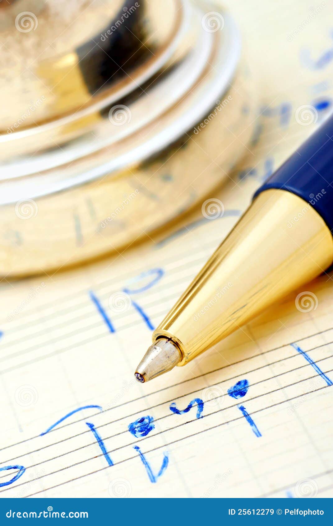 Notas Musicales Escritas Hand-. Imagen de archivo - Imagen de pluma ...