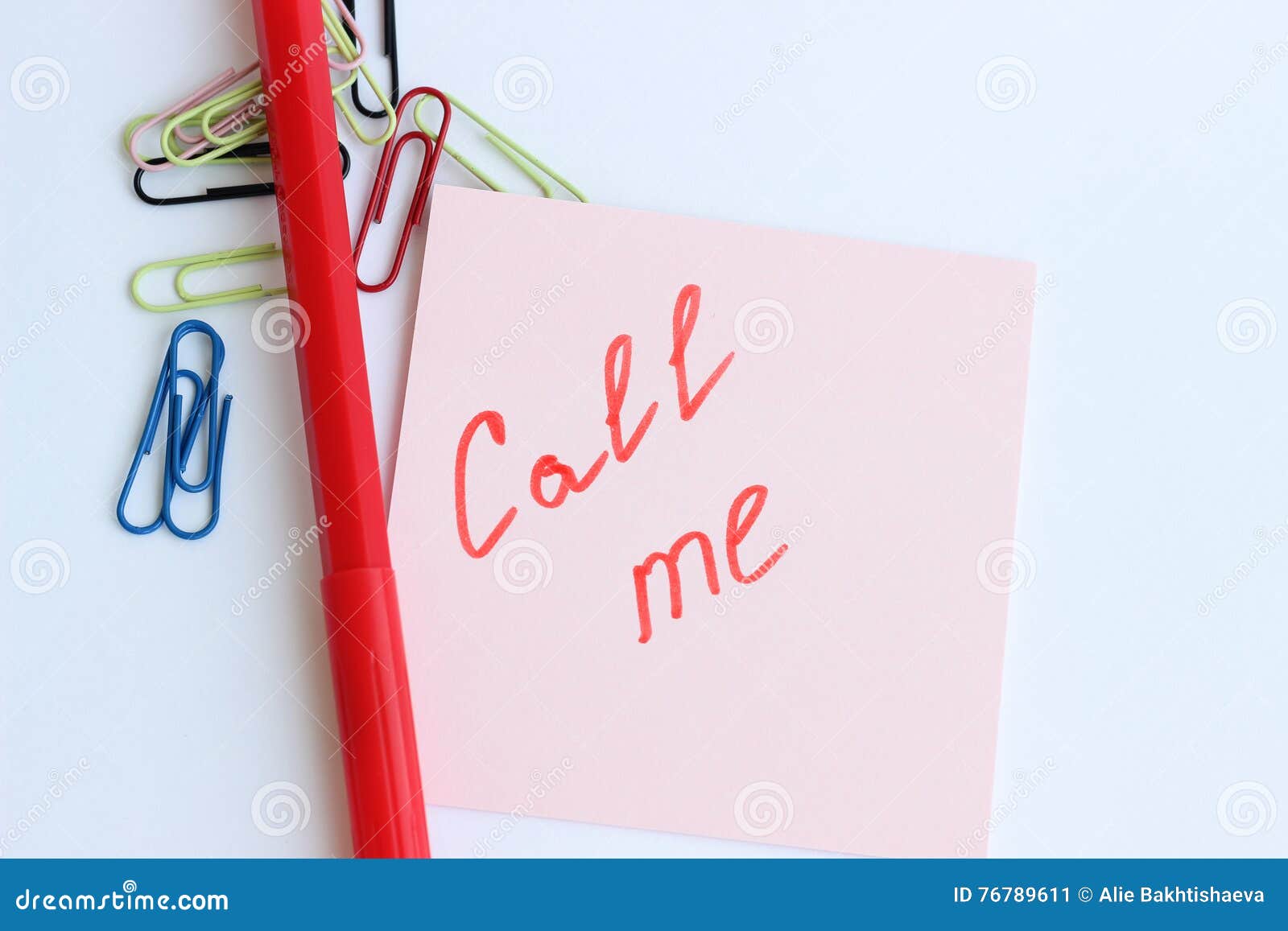 Note on the paper CALL ME stock image. Image of call - 76789611