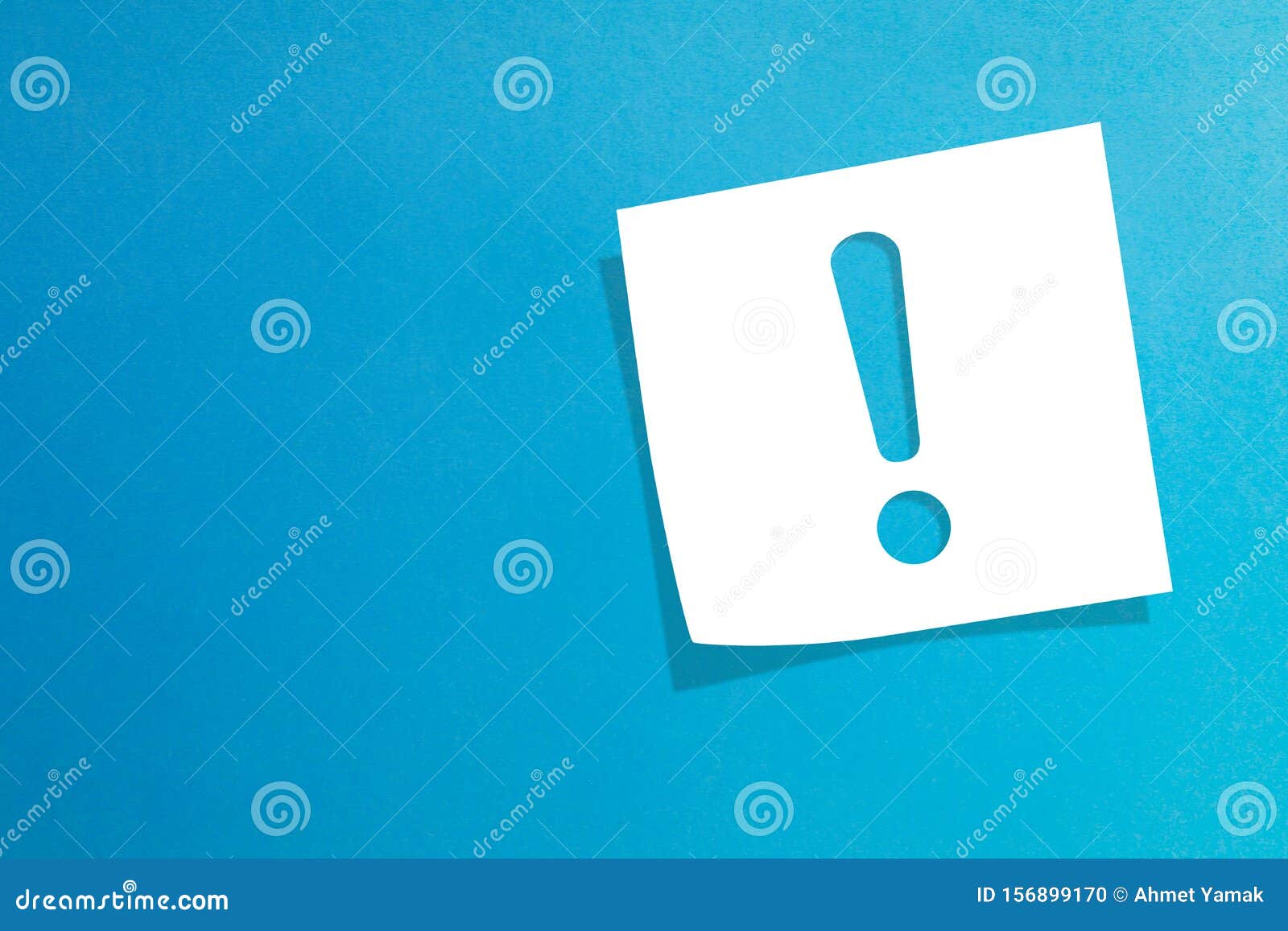 Note Paper with Exclamation Mark on Blue Background Stock Photo - Image ...