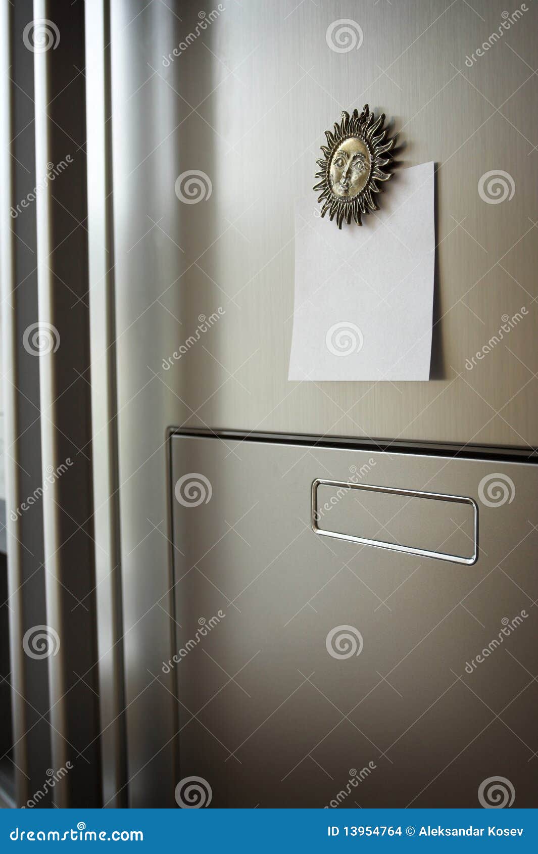 Note on refrigerator stock photo. Image of agenda, list - 13954764