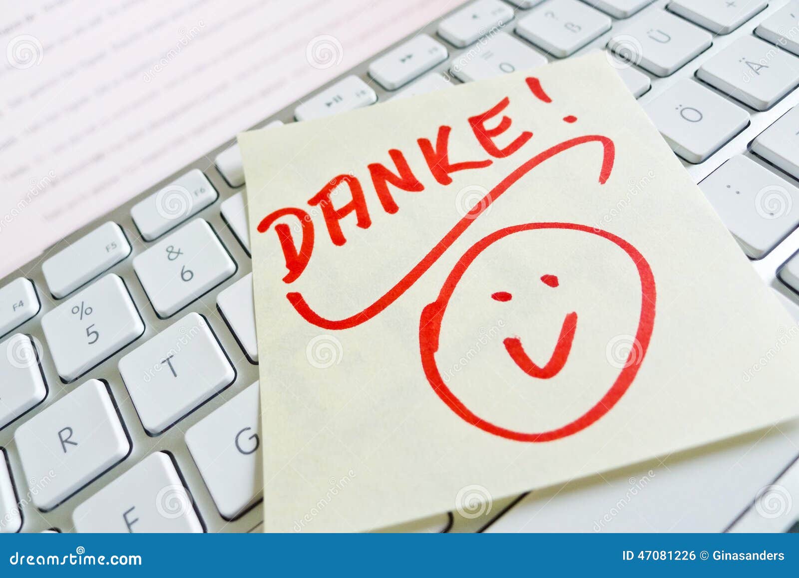 Note Sur Le Clavier D'ordinateur : Merci Photo stock - Image du ...