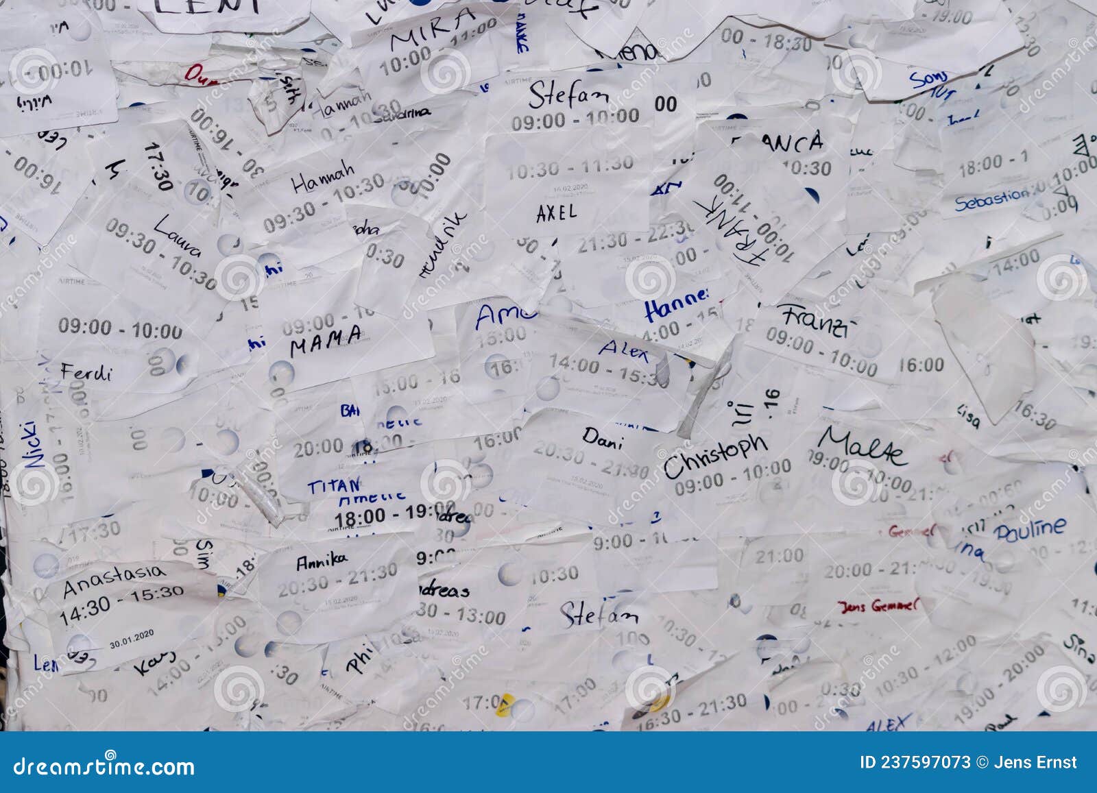 Note on the wall editorial stock photo. Image of calligraphy - 237597073