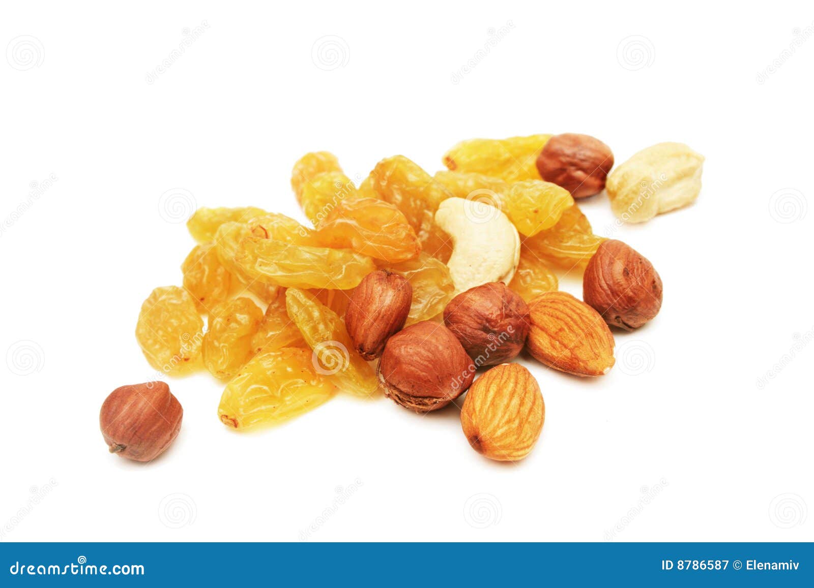 Noten en rozijn. stock afbeelding. Image of nave, cachou - 8786587