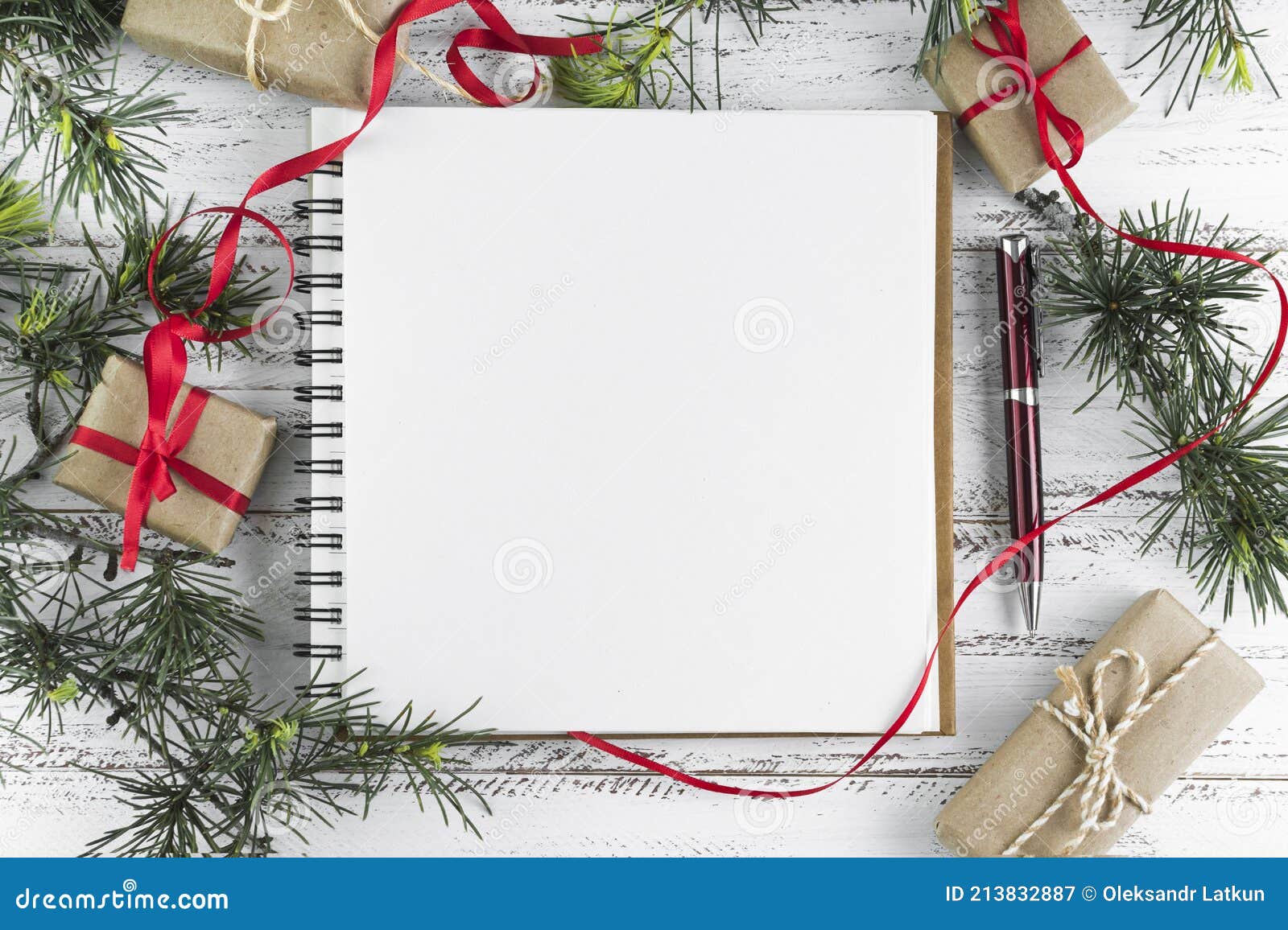 Notepad with Fir Tree Branches Table . High Quality and Resolution ...