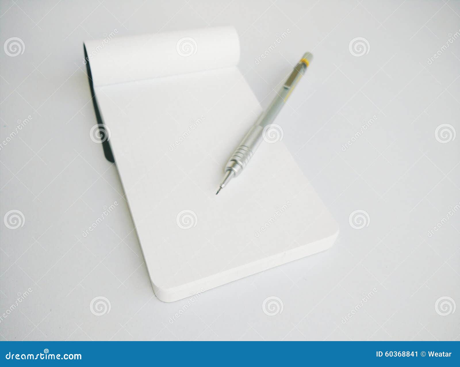 205 Blank Notepad Mechanical Background Photos - Free & Royalty-Free ...