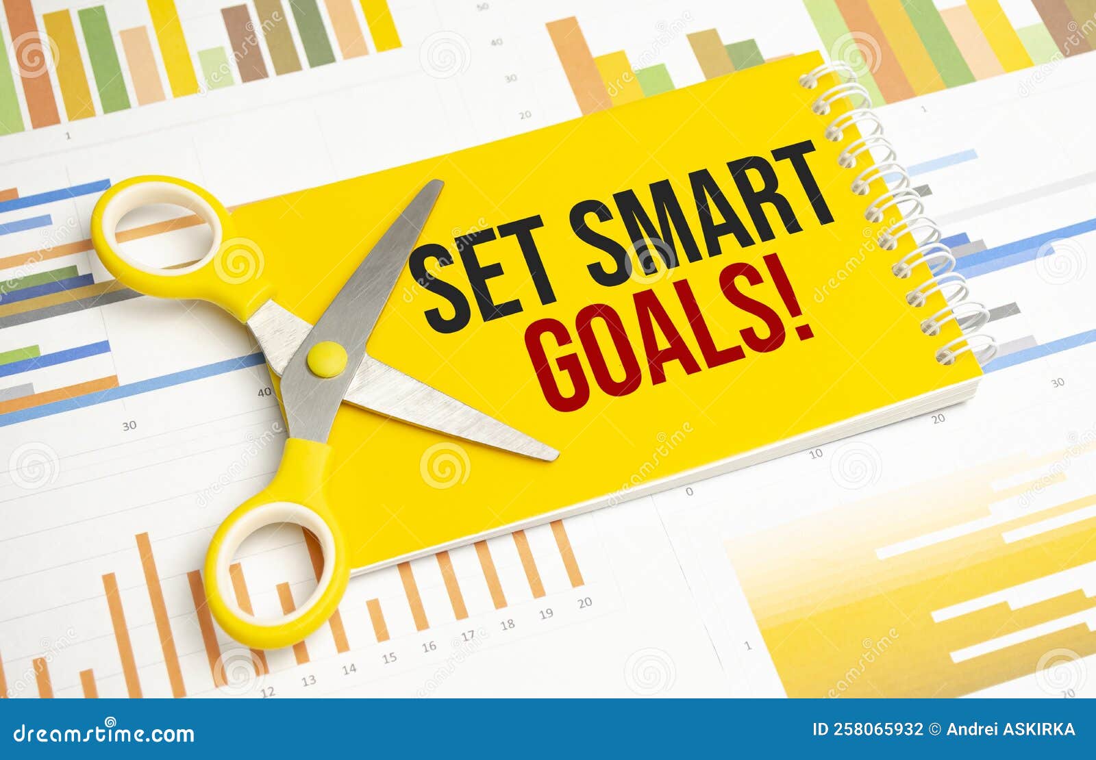 A Notepad with the Text Set SMART Goals Pen, Reports Stock Photo ...