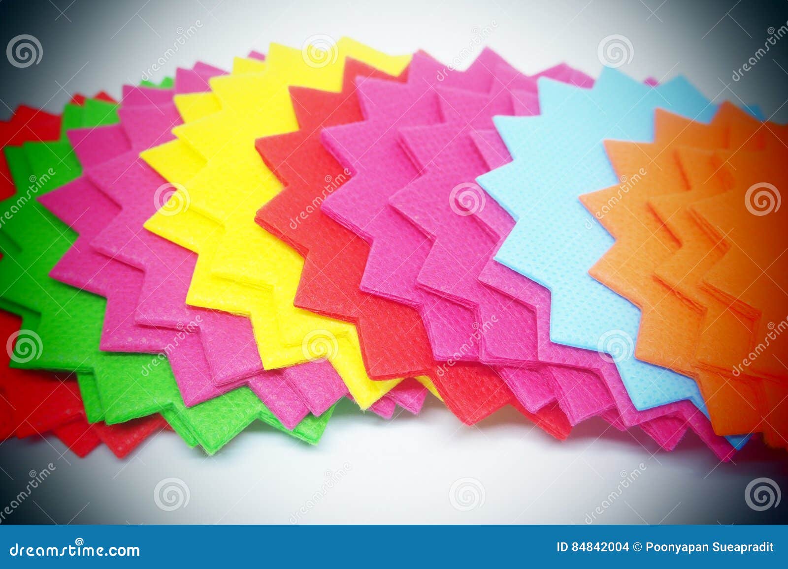 Notes De Papier De Couleur Avec La Coupe De Conception Photo stock ...