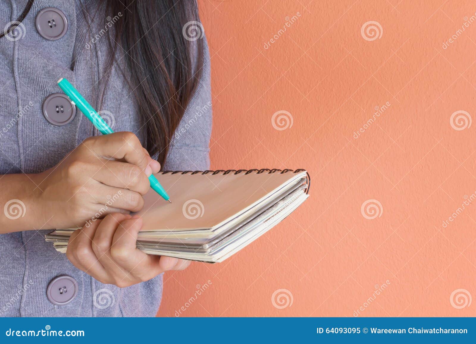 Notieren Sie auf Notizbuch stockbild. Bild von vortrag - 64093095