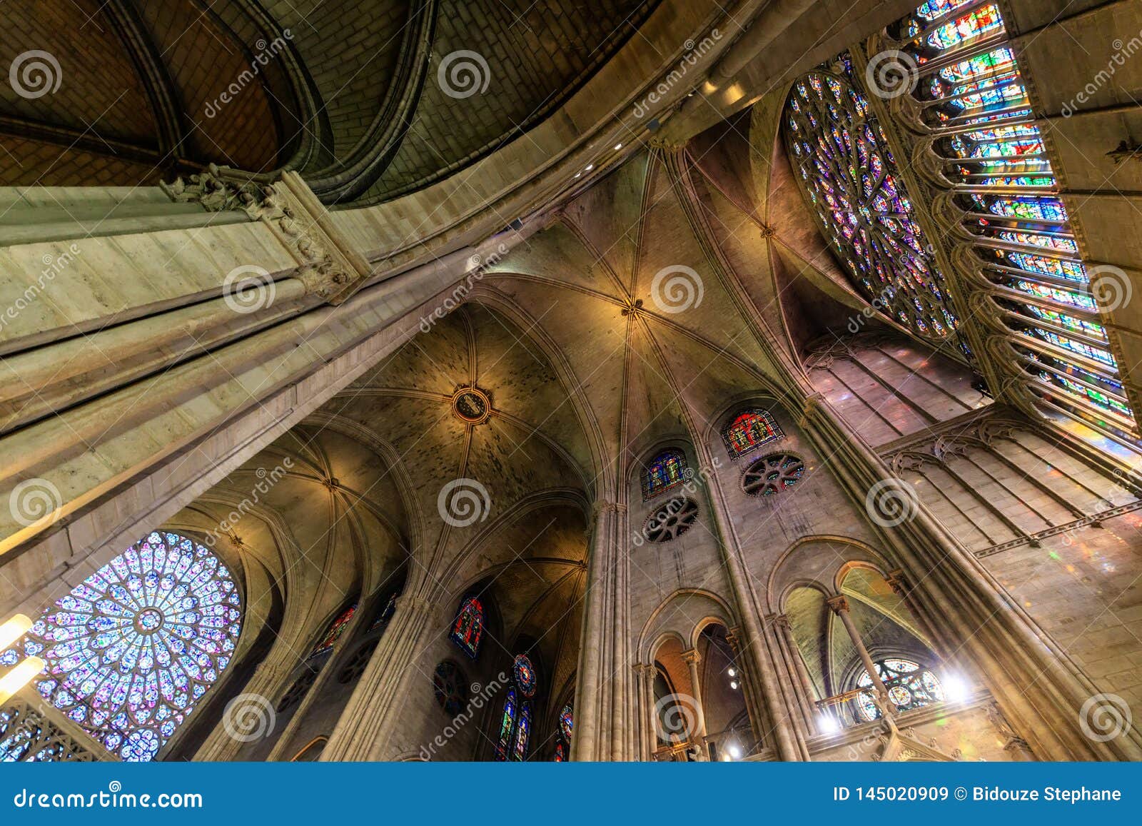 Notre Dame De Paris Interior Editorial Stock Image - Image of cathedral ...