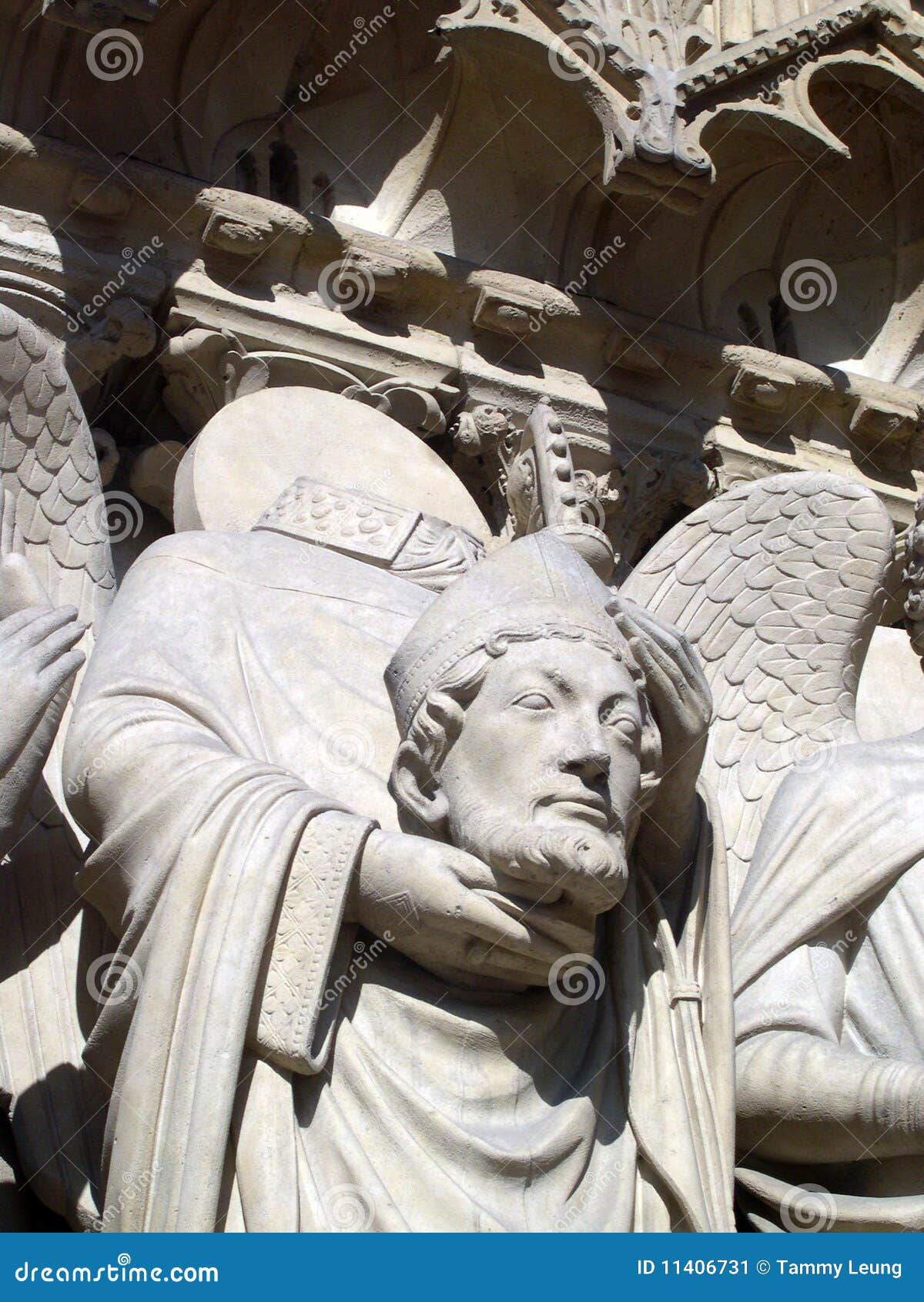 Headless Statue Of A Young Girl In An Old Cemetery Stock Image ...