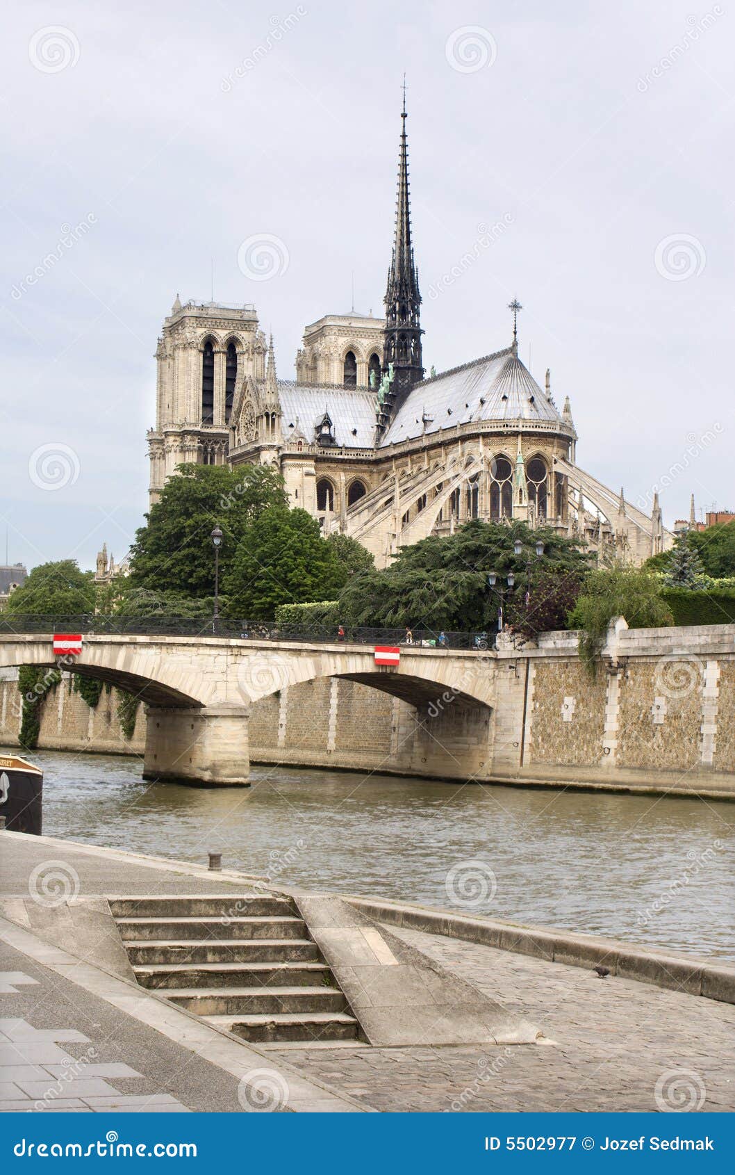 Notre-Dame Kathedral in Paris Stock Image - Image of architecture ...