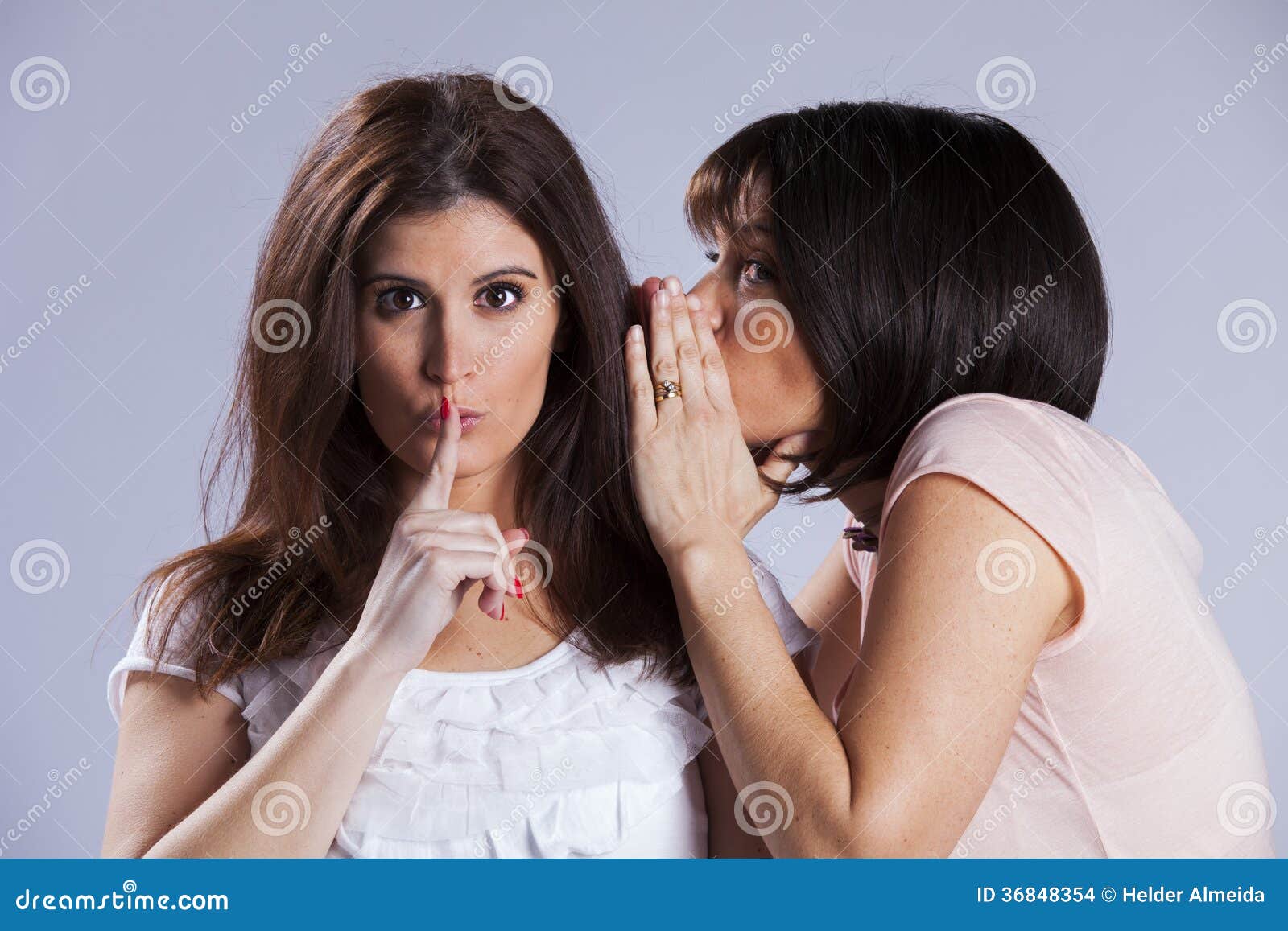 Notre secret photo stock. Image du beau, rumeur, fille - 36848354