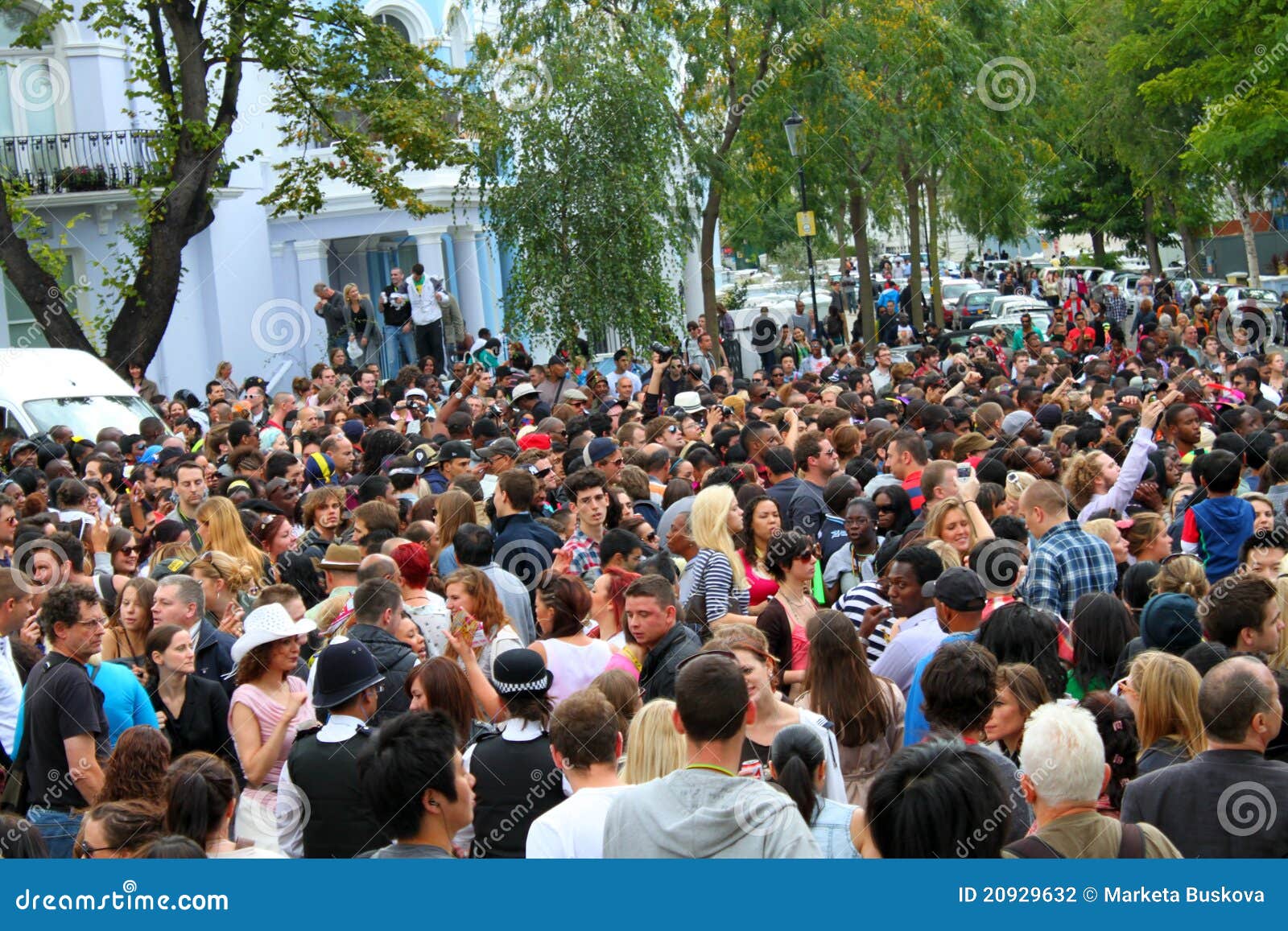 Notting Hill Carnival - Crowd Editorial Photography - Image of mask ...