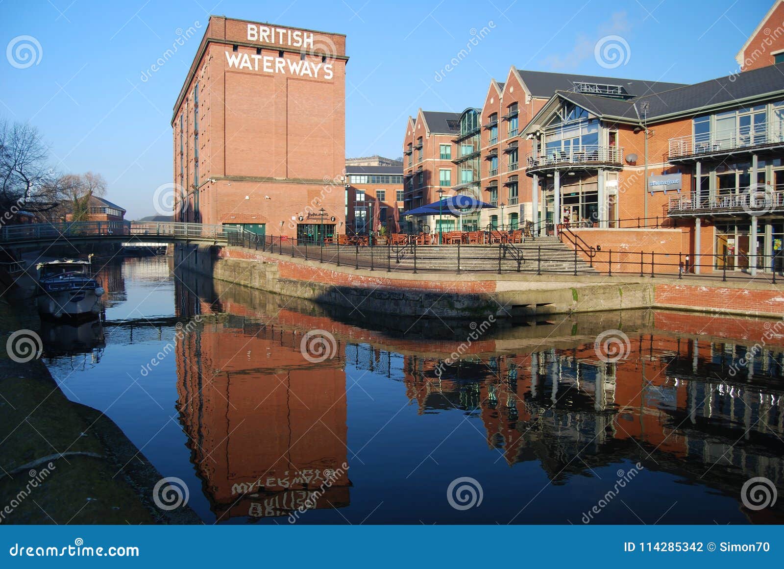 Nottingham waterfront editorial photography. Image of waterways - 114285342