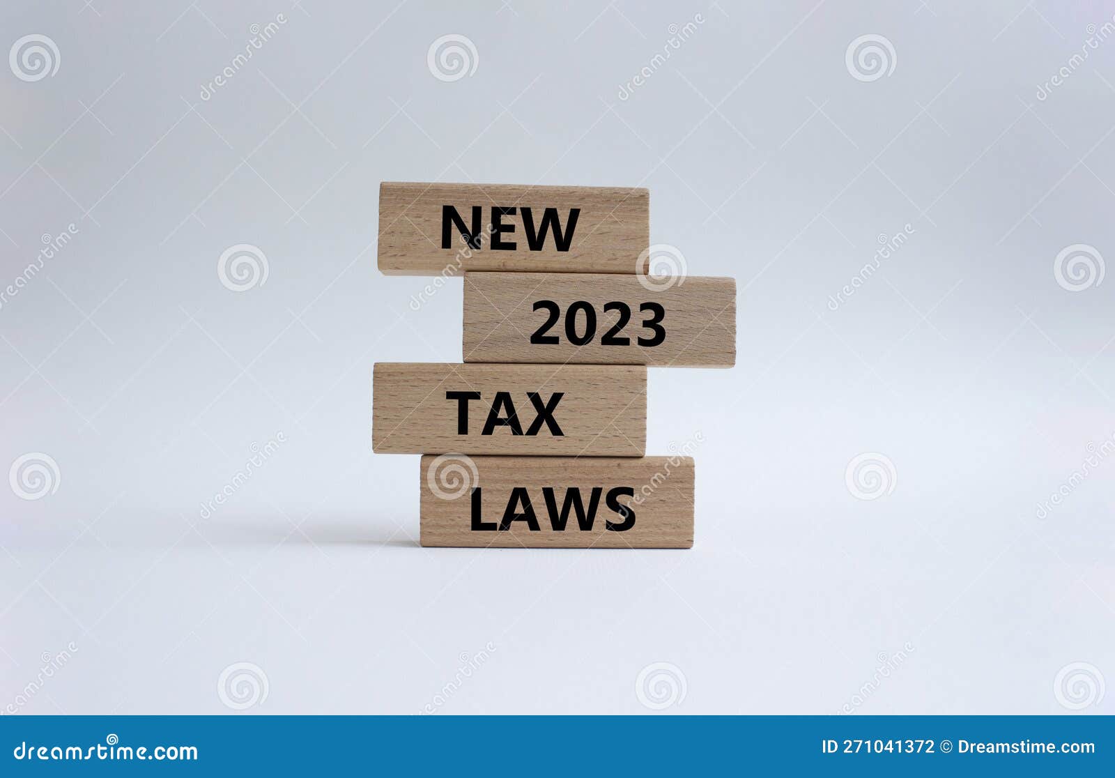 Nouveau Symbole De La Loi Fiscale De 2023 Briques En Bois Avec Mots
