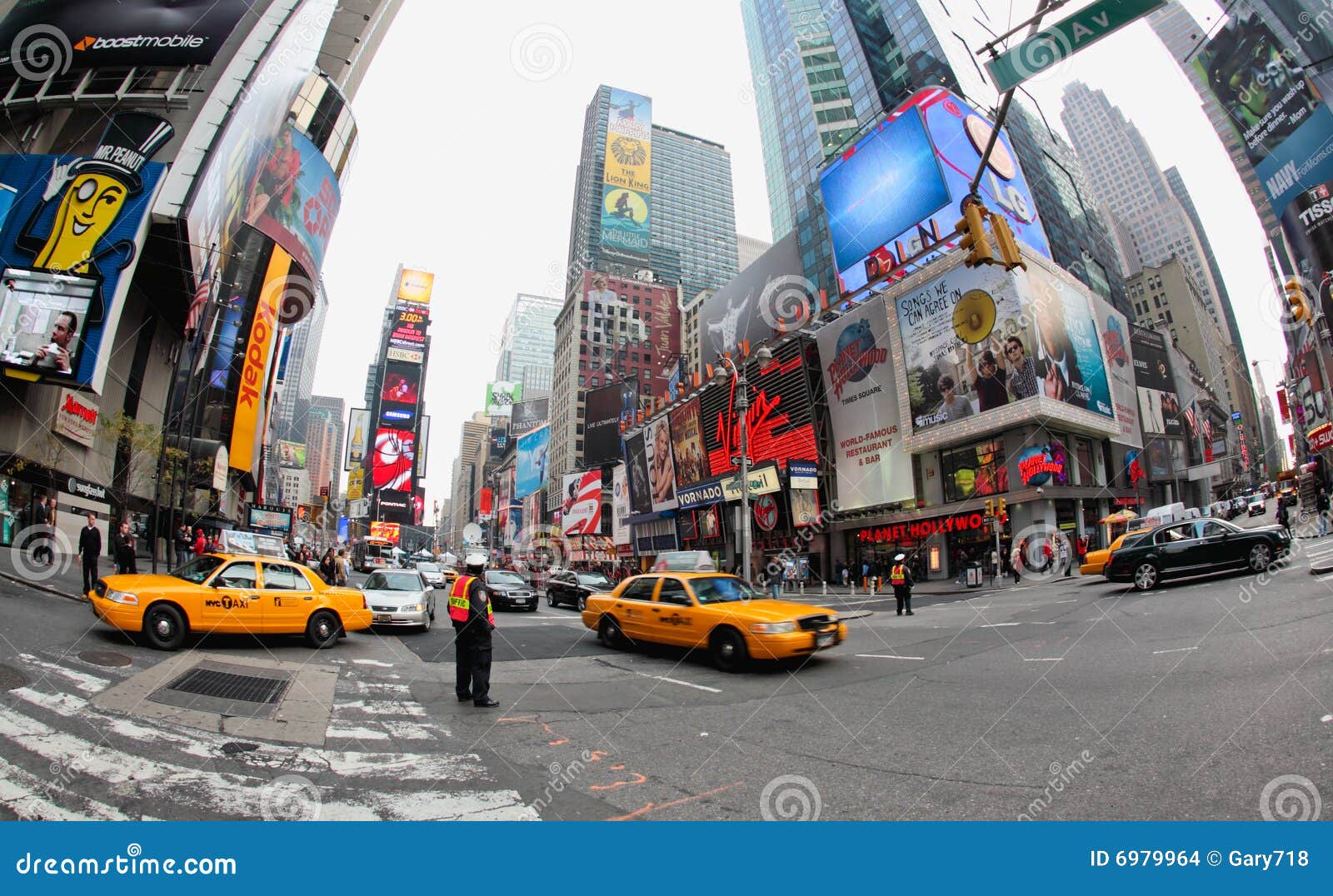 Nov 4, 2008 - the Times Square in NYC Editorial Stock Image - Image of ...