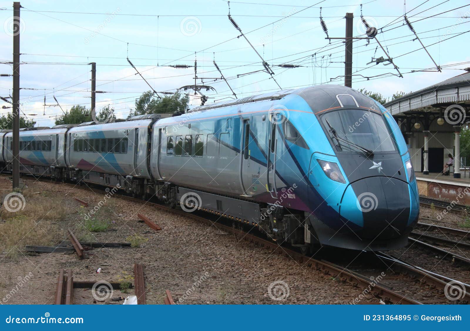 Nova Bi-mode Multiple Unit Train Arriving At York Editorial Photo ...