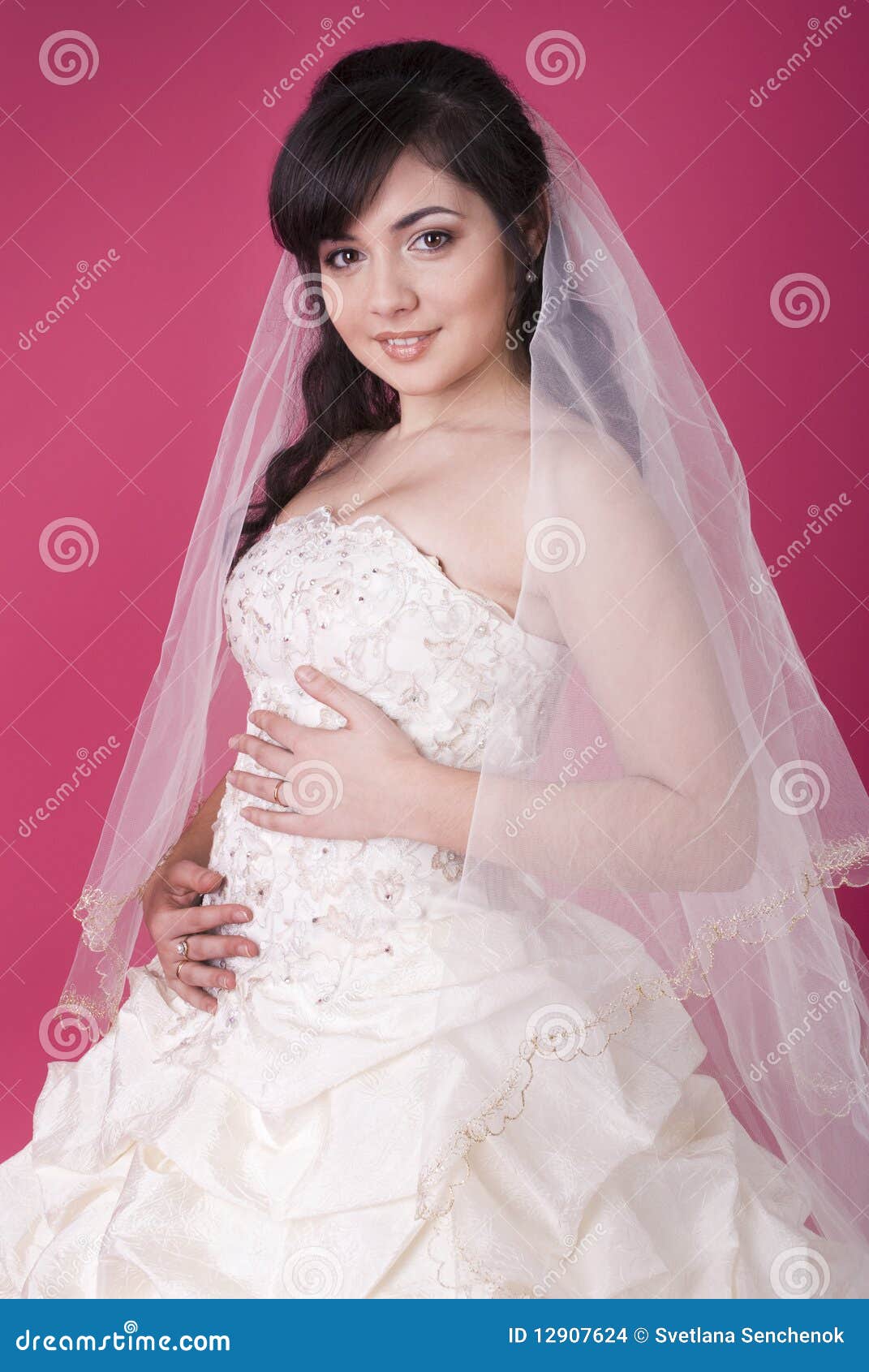 Novia feliz foto de archivo. Imagen de felicidad, hembra - 12907624