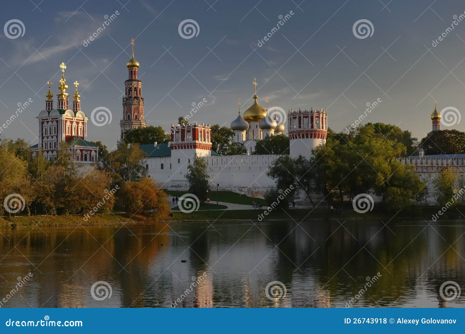 Novodevichy Convent at Sunset Stock Photo - Image of towers, trees ...